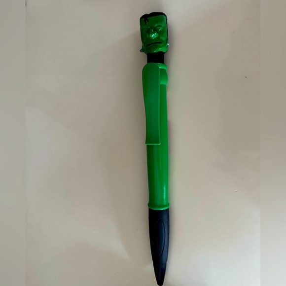 Creatology | Toys | Vintage Collectible Giant Marvel Universe ...